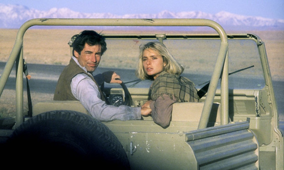 The Living Daylights (1987) | Qwipster | Movie Reviews The Living ...