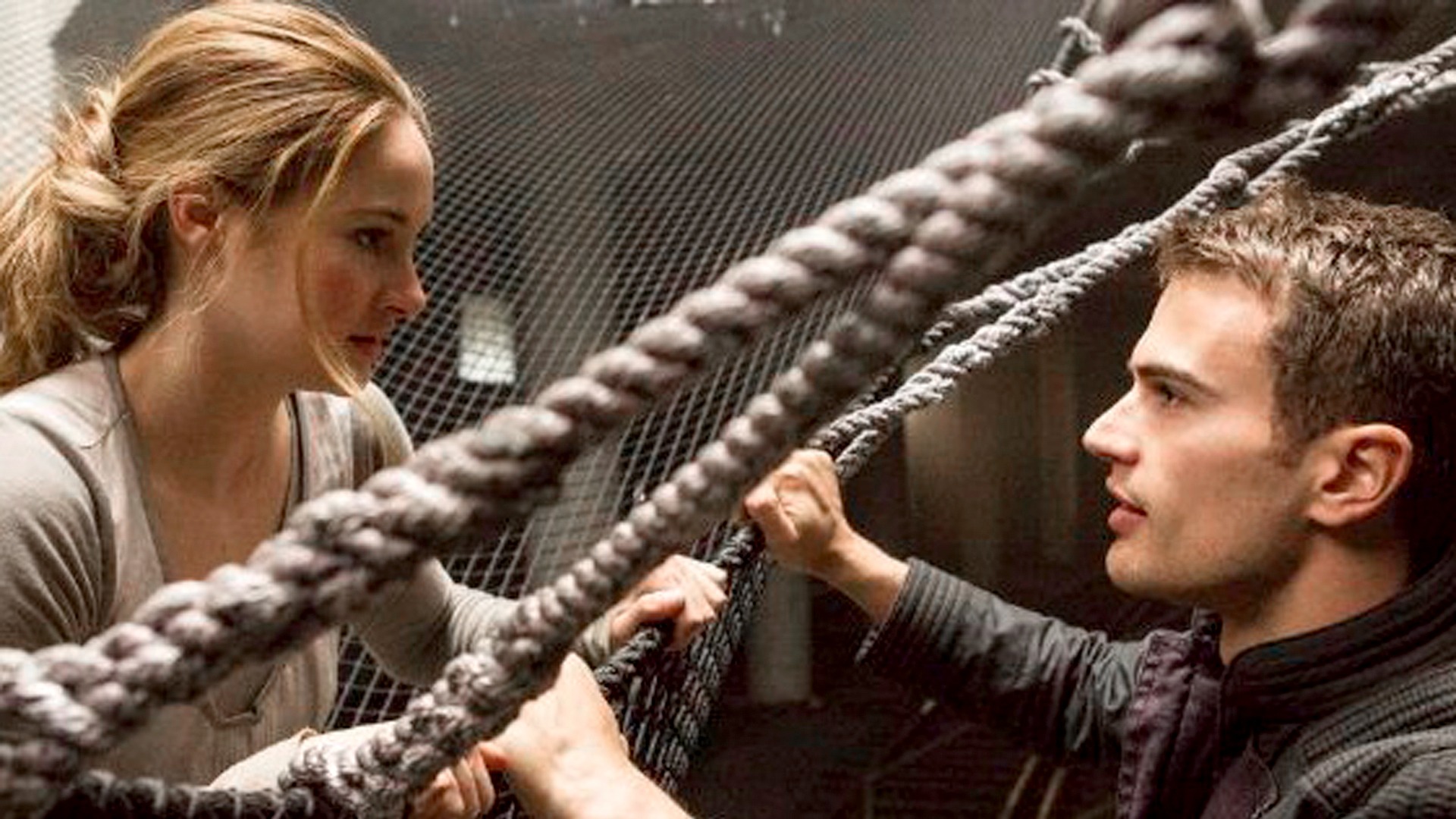 Divergent (2014) | Qwipster | Movie Reviews Divergent (2014) Divergent (2014) | Qwipster | Movie Reviews Divergent (2014)